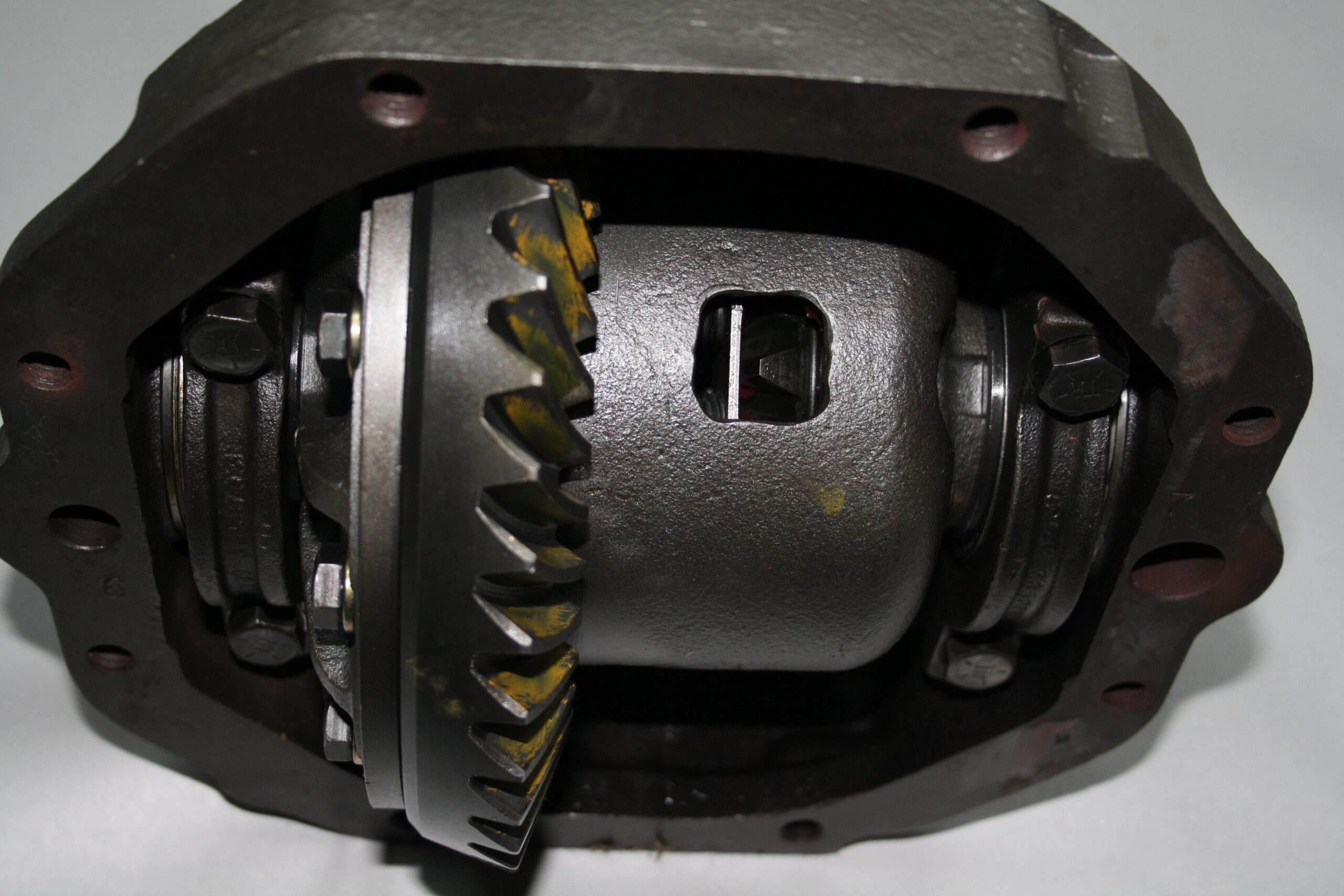 Rebuilt Rear End 3:70 with Exchange (Small Yoke) – Keen Parts