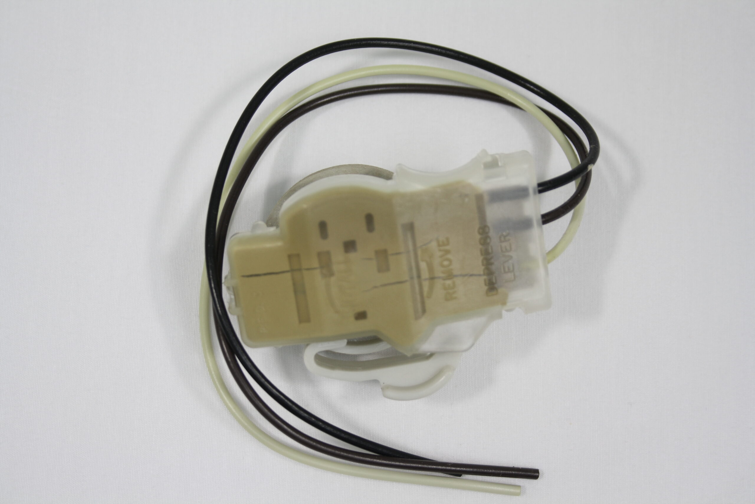 Front Turn Signal Socket – Keen Parts