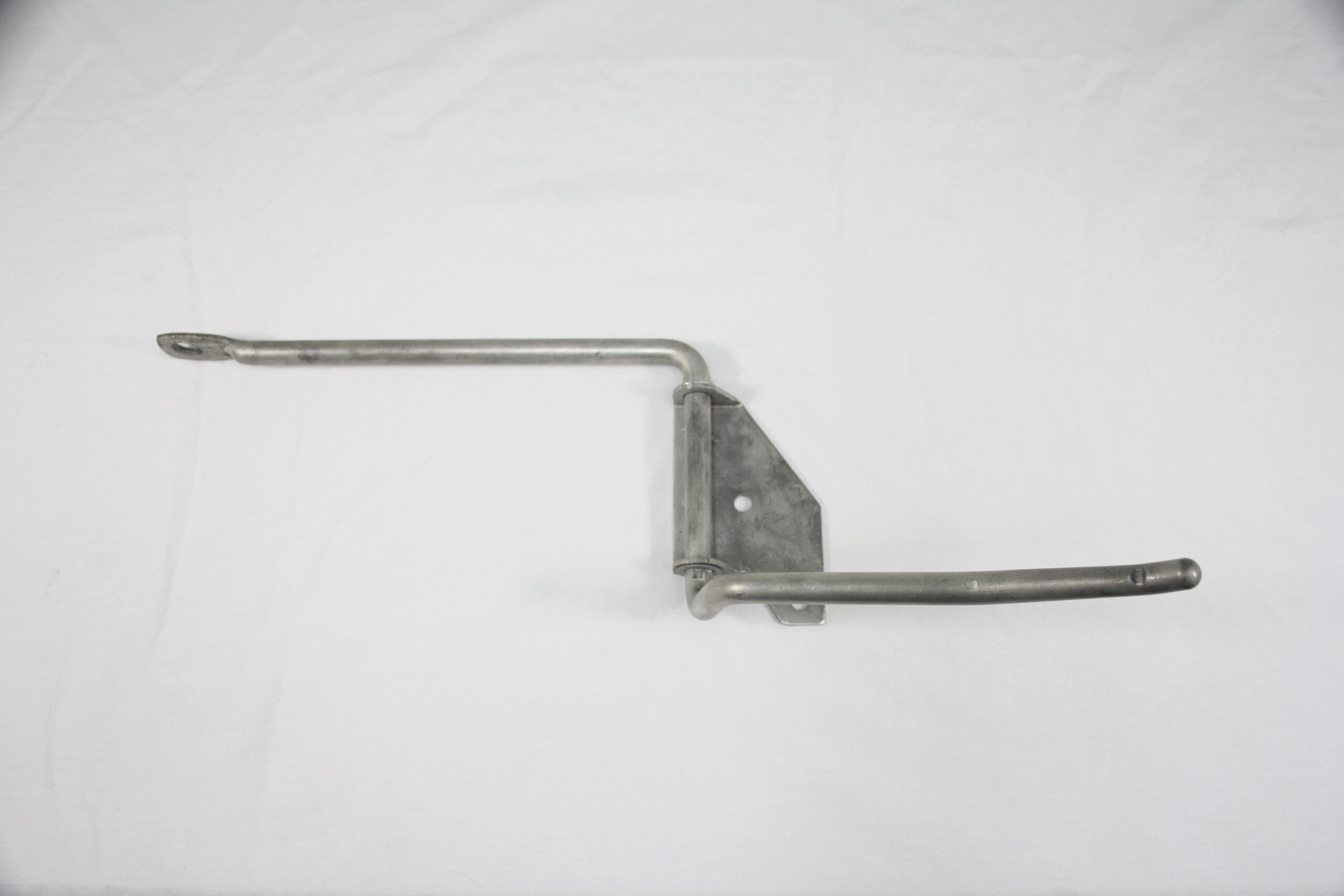 Fuel Injection Accelerator Bracket (410424) – Keen Parts