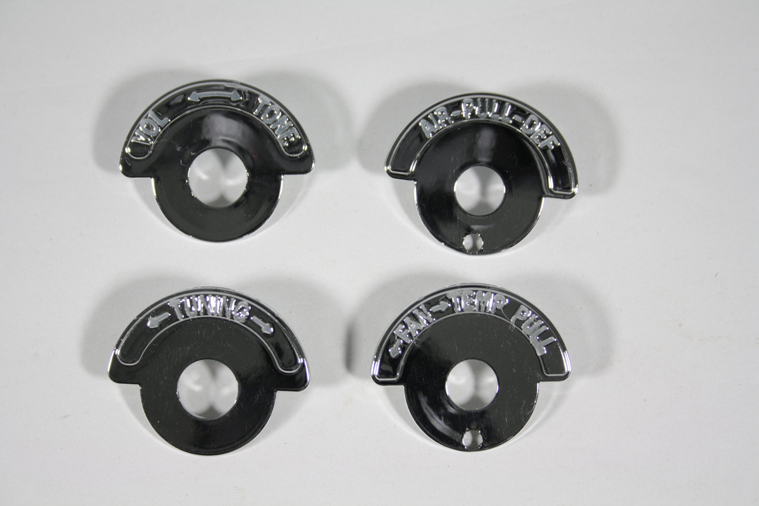 Dash Bezel Set without AC (4 Pcs) (110058) – Keen Parts