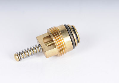 AC Compressor Pressure Relief Core Valve (250722) – Keen Parts