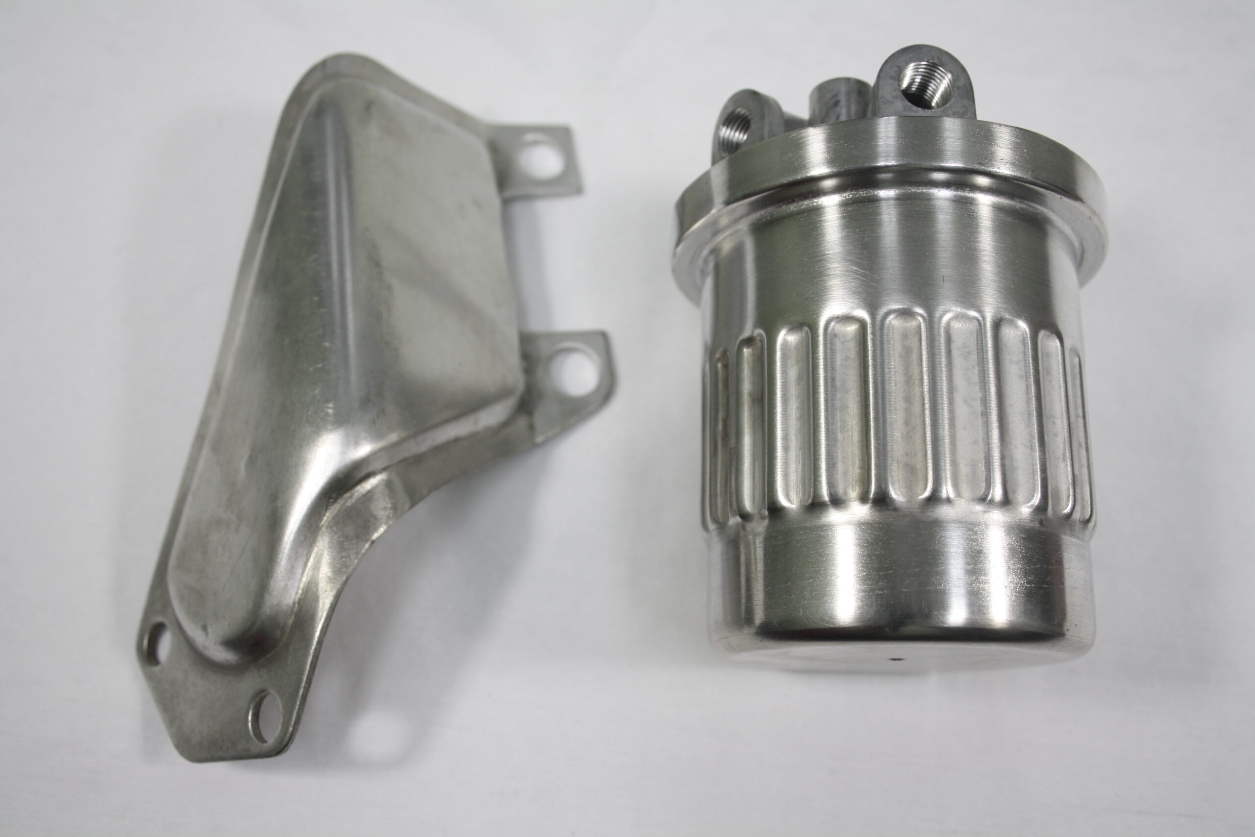 Fuel Injection Fuel Filter Assembly with Bracket – Keen Parts