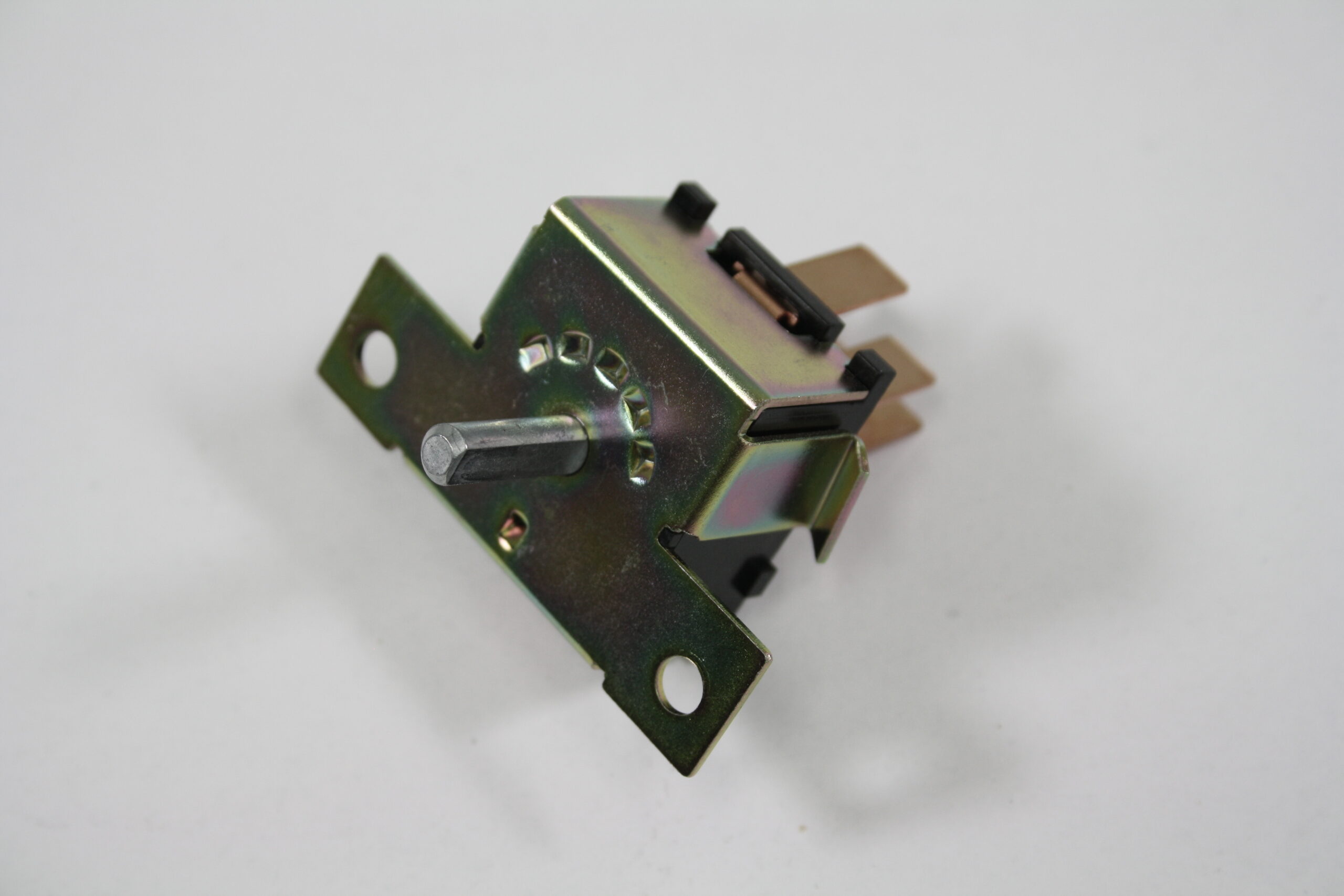 Heater Blower Switch (250193) – Keen Parts