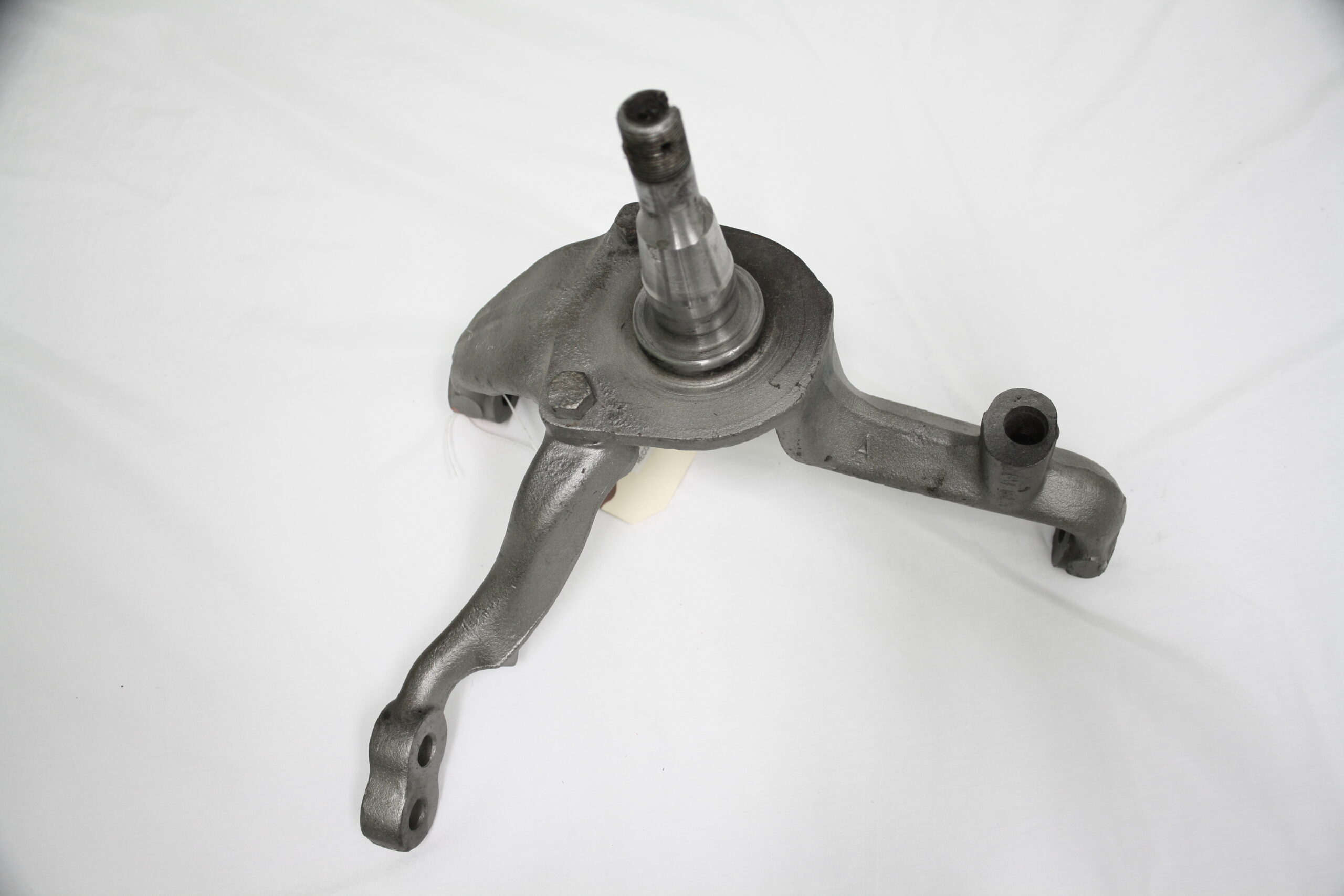 LH Reconditioned Front Spindle with Arm with Drum Brakes – Keen Parts