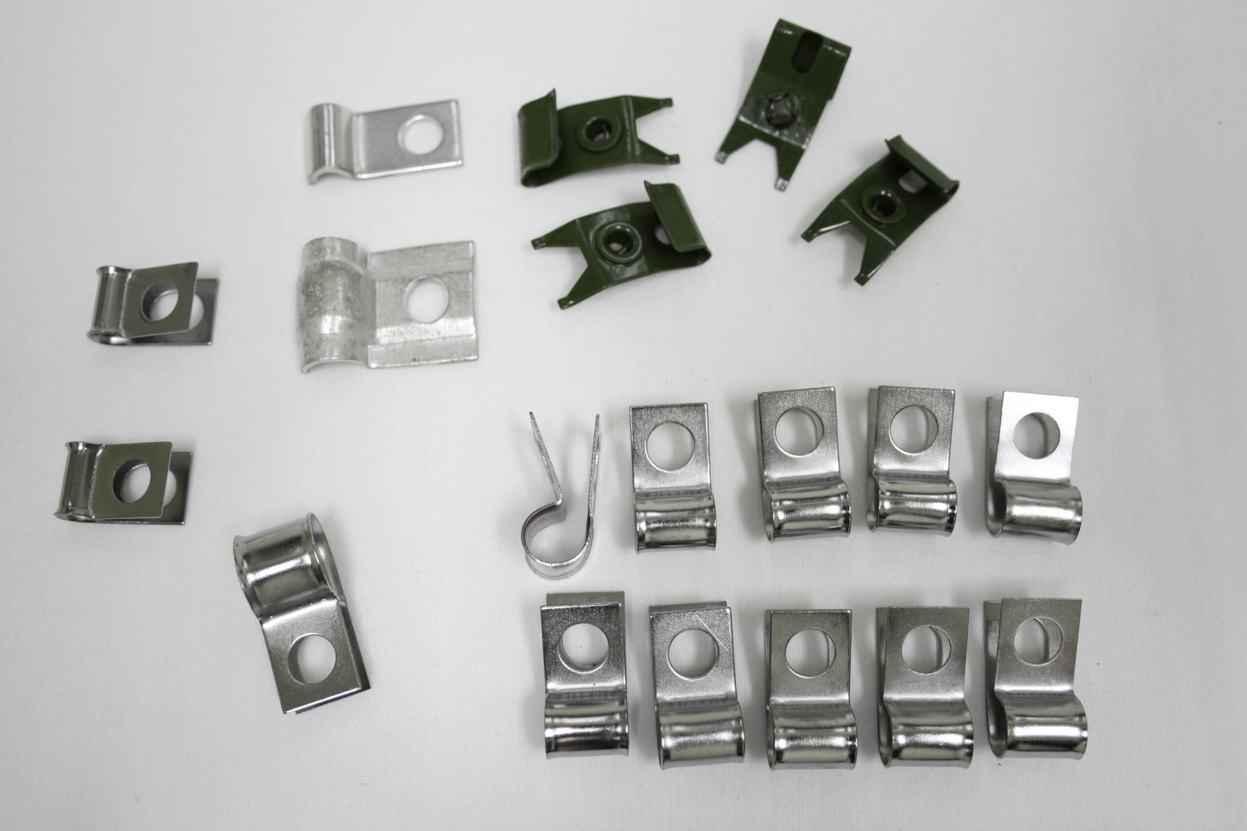 Brake and Fuel Line Clip Set with 1/4 Inch Line – Keen Parts