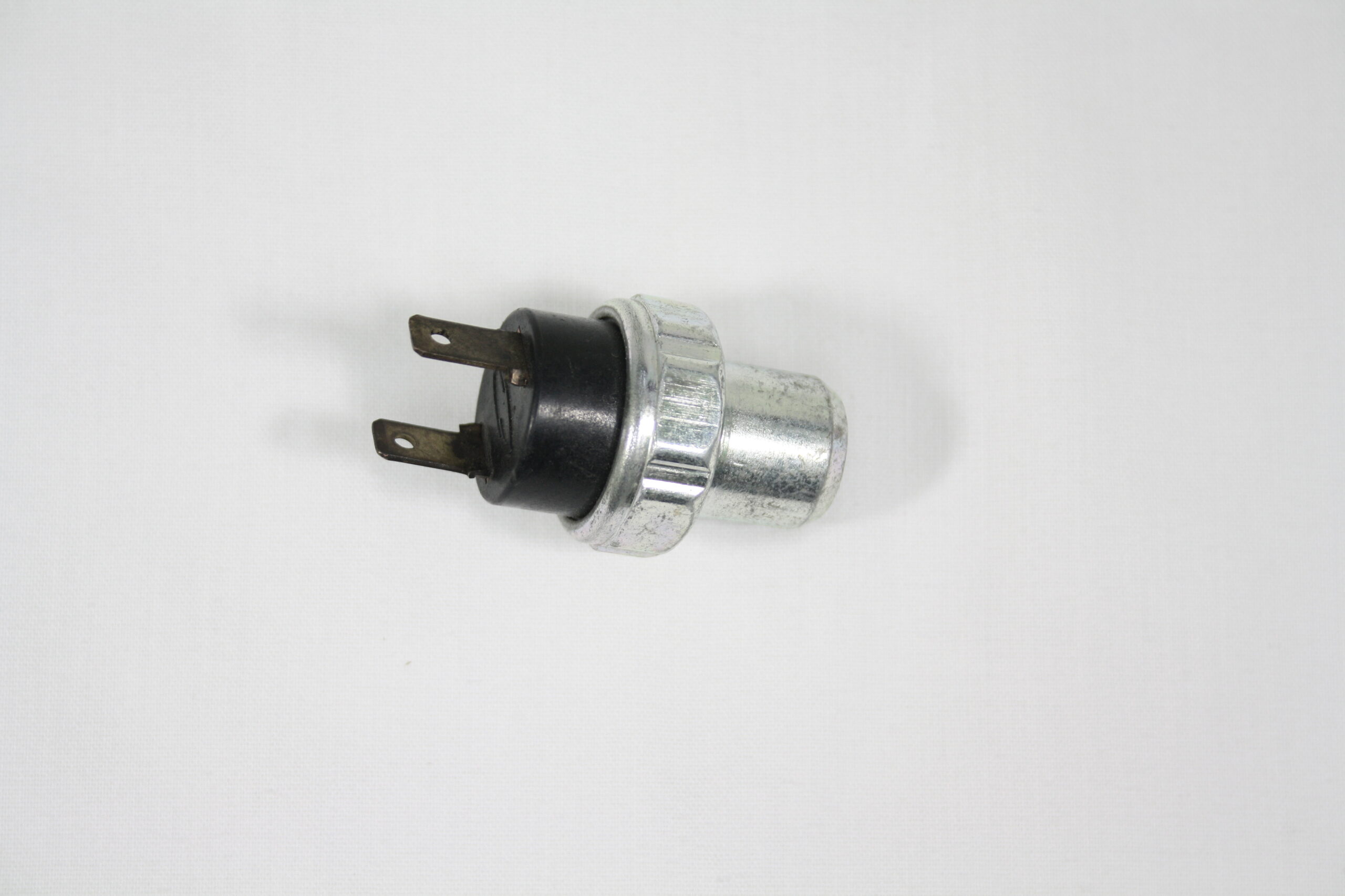 AC Low Pressure Cutoff Switch (370044) – Keen Parts
